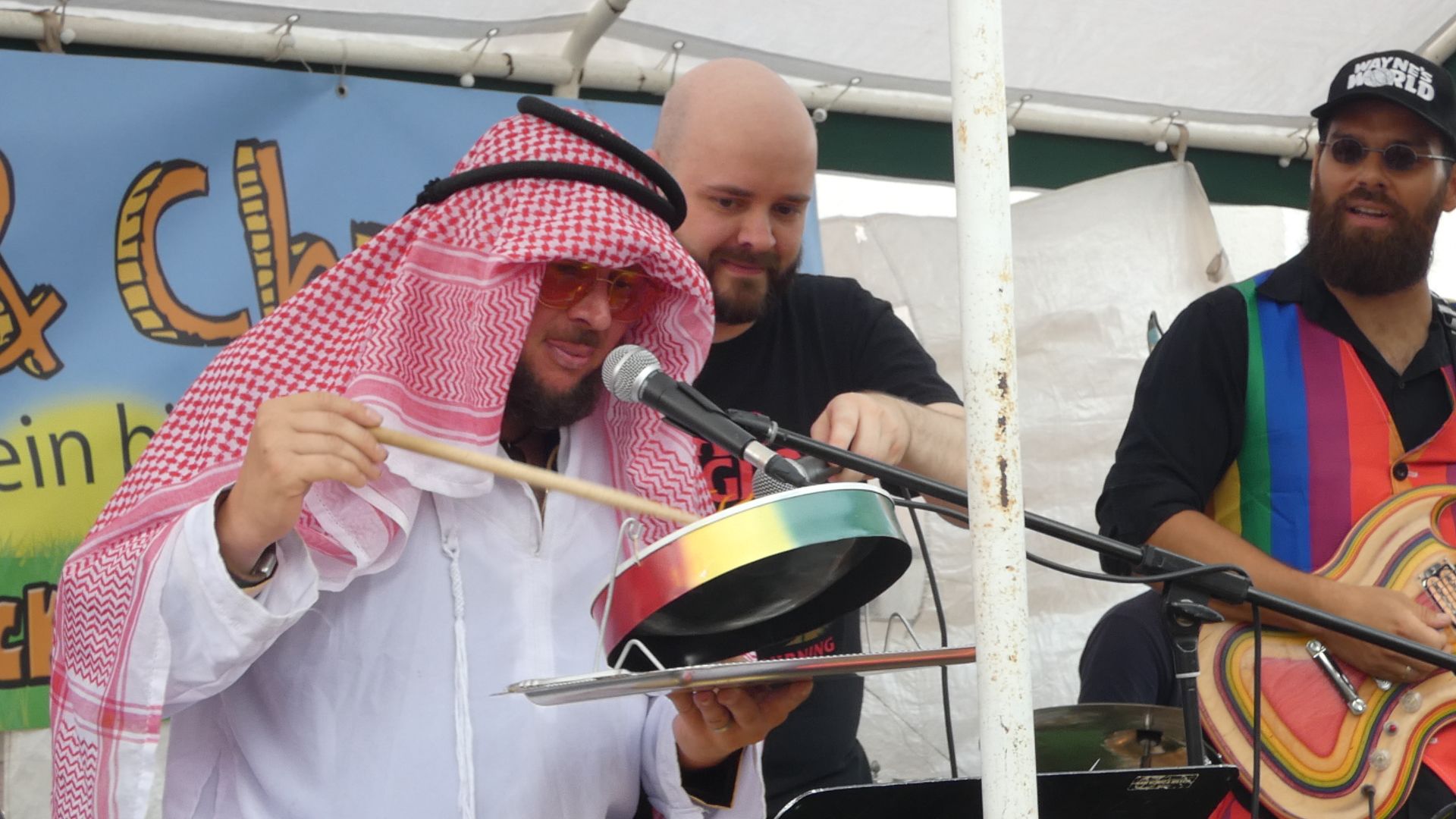 [FOTOS] Hülle & Chuck endlich wieder auf der Bühne - Steinsfeld lachte ...