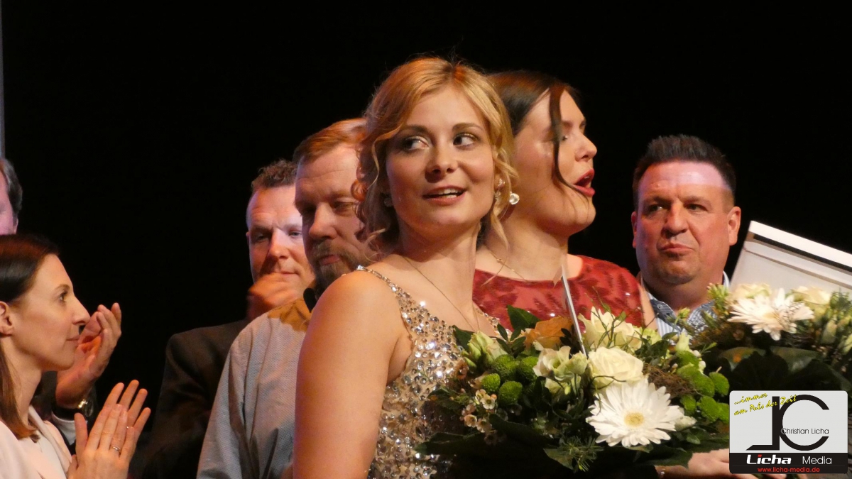 [VIDEO + FOTOS] Elisabeth Goger wurde Königin der Herzen - Licha Media